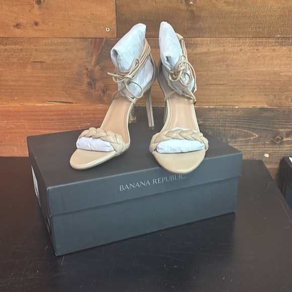 Banana Republic | Shoes | New Braided Lace Up Banana Republic Heels ...